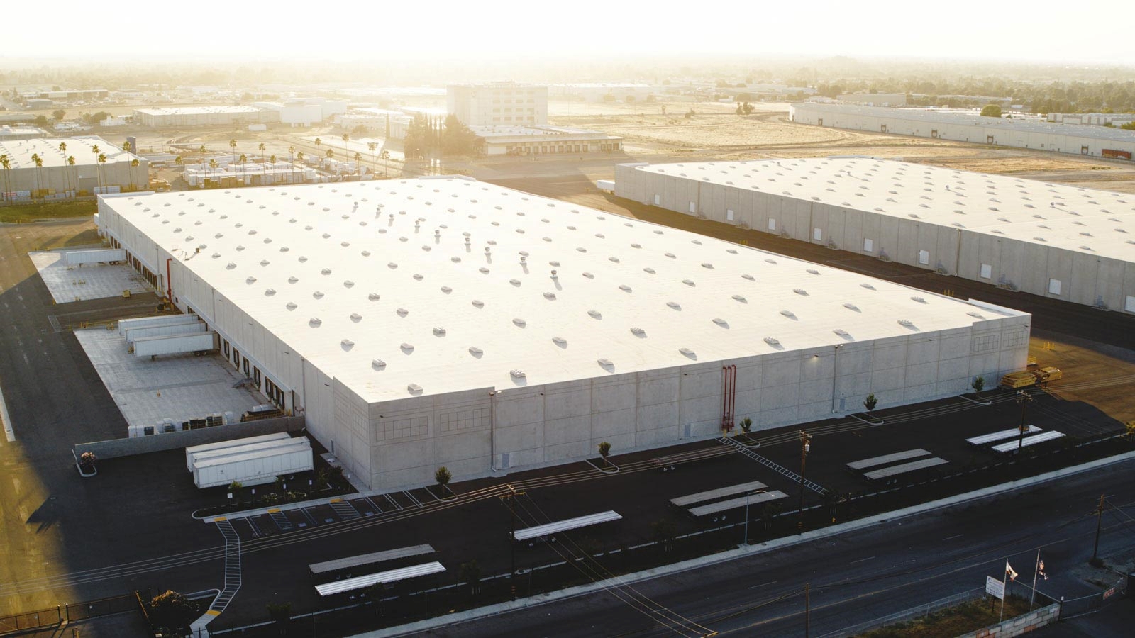 Commercial Warehouse Rentals | Pre-Existing & Build-to-Suit Options