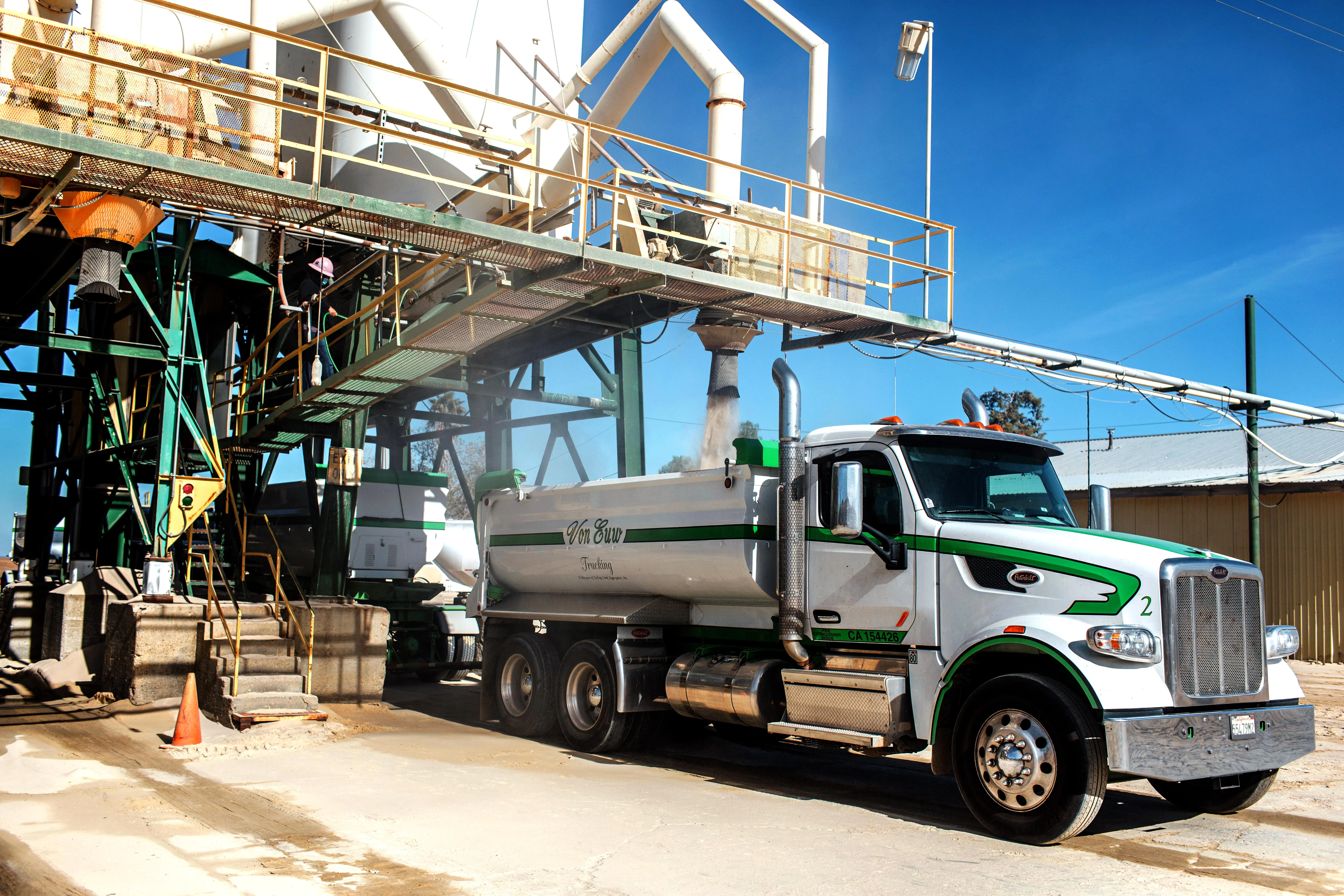 Sand Hauling | Sand Transportation | G3 Enterprises